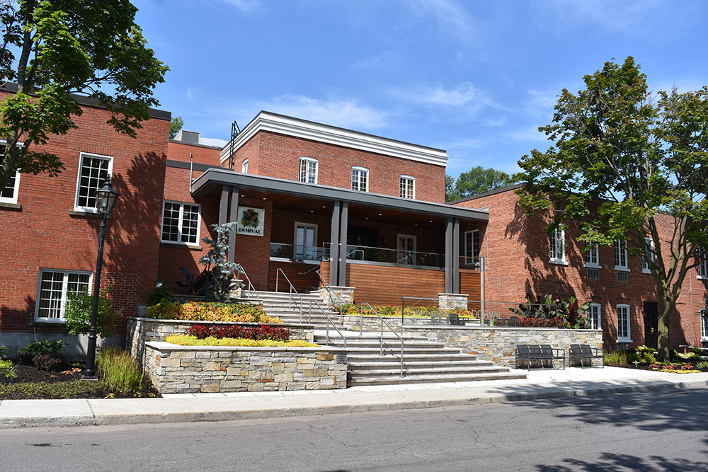 The City of Dorval Implements a Smart Urban Lighting System - Énergère